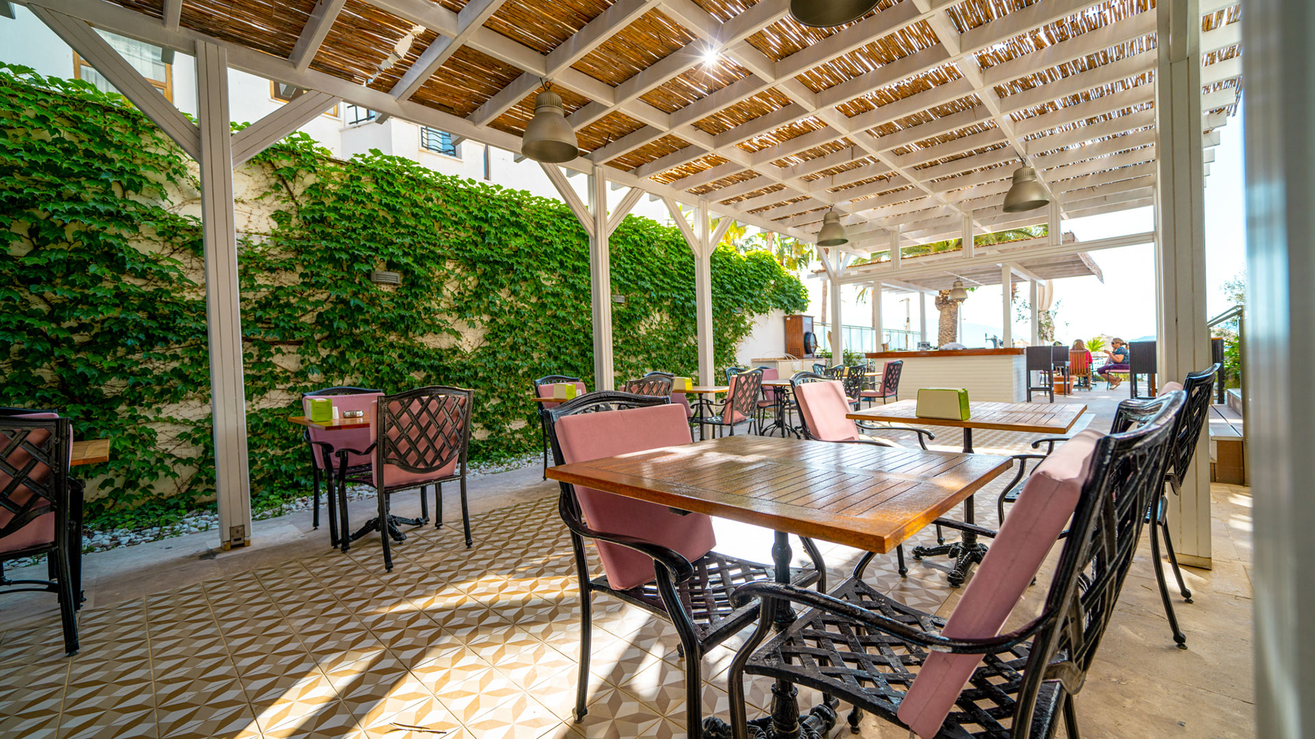 Begonville Beach Hotel